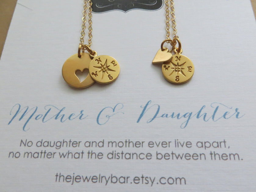 Mother daughter compass heart necklace set